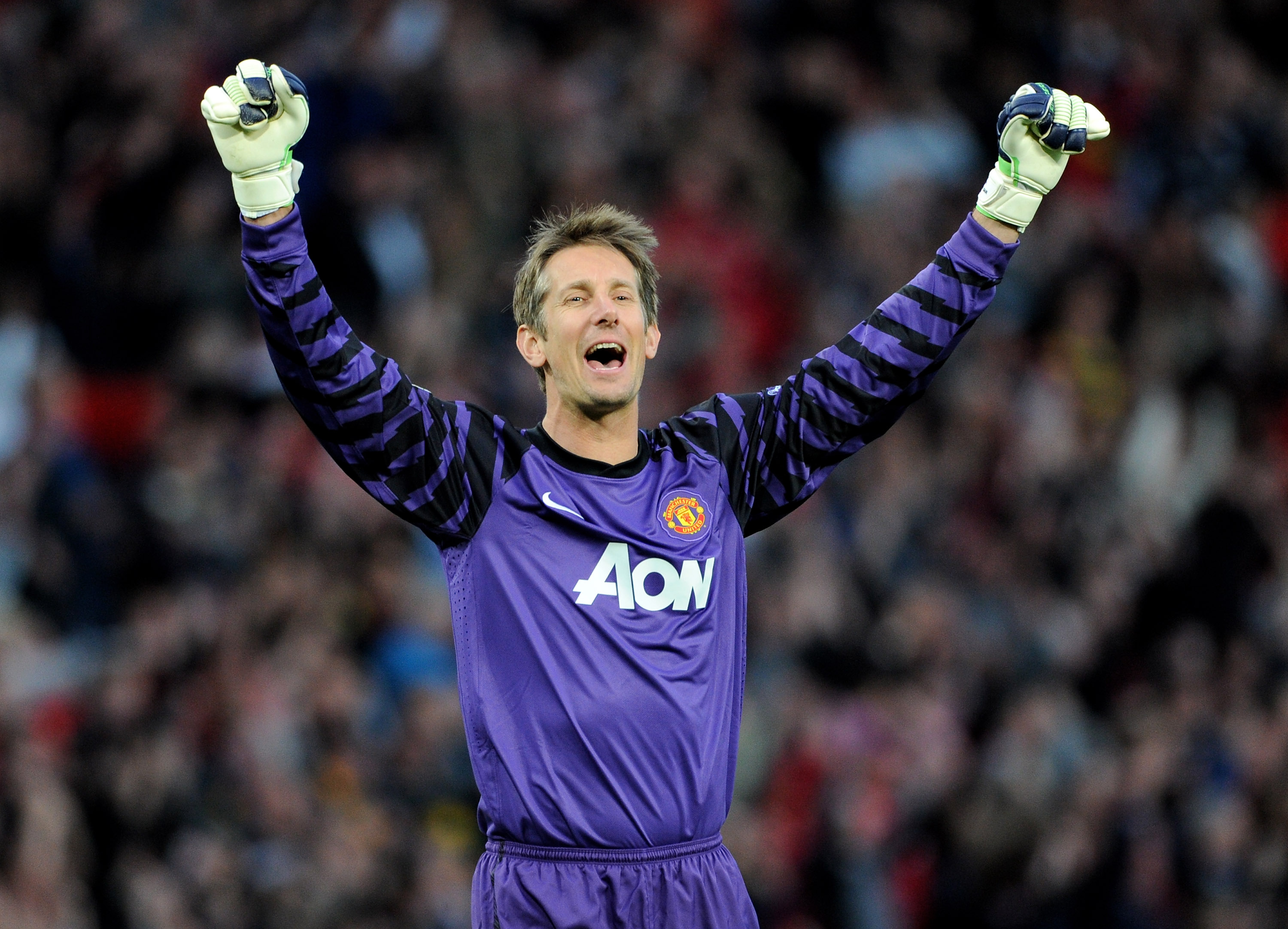 Nh n Ibrahimovic Ch t Nh n Edwin Van Der Sar B ng 