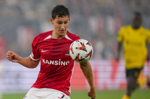 Ruben van Bommel có gì khiến Arsenal phấn khích?