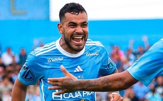 Sát thủ Brazil thay Xuân Son là ai?