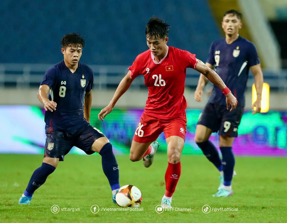 BLV Quang Tùng: "ĐT Việt Nam thụt lùi thời HLV Kim Sang-sik"