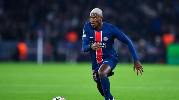 Here we go! Nuno Mendes gia hạn hợp đồng với PSG