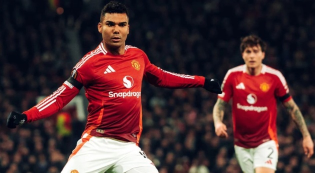Wes Brown ấn tượng với Amad Diallo, thế nhưng Casemiro là “người truyền ...