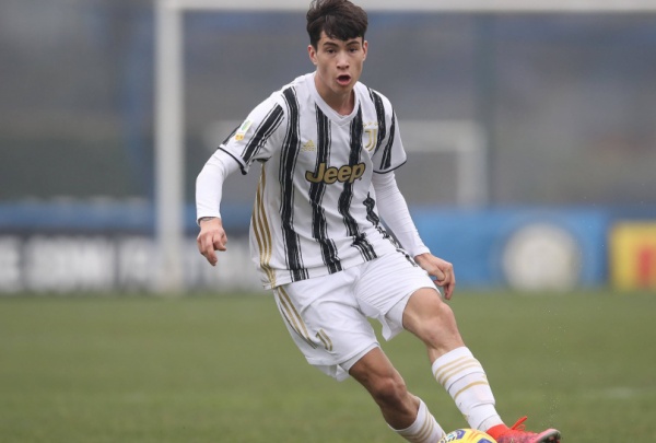 Here we go! Roma chiêu mộ ngọc quý Soule từ Juventus