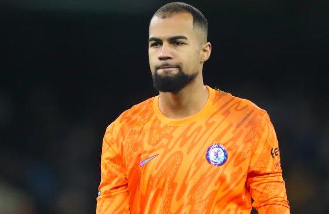 Maresca không thể cứu Robert Sanchez