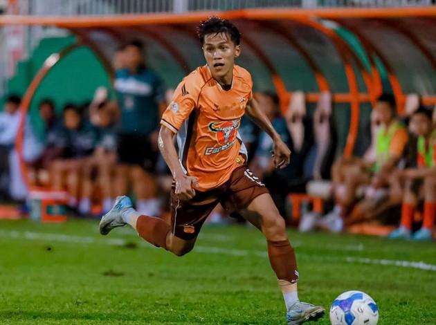 2 gà son của HAGL