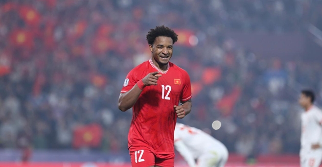 Bị chê không phải người Việt Nam, Xuân Son đáp trả cực gắt